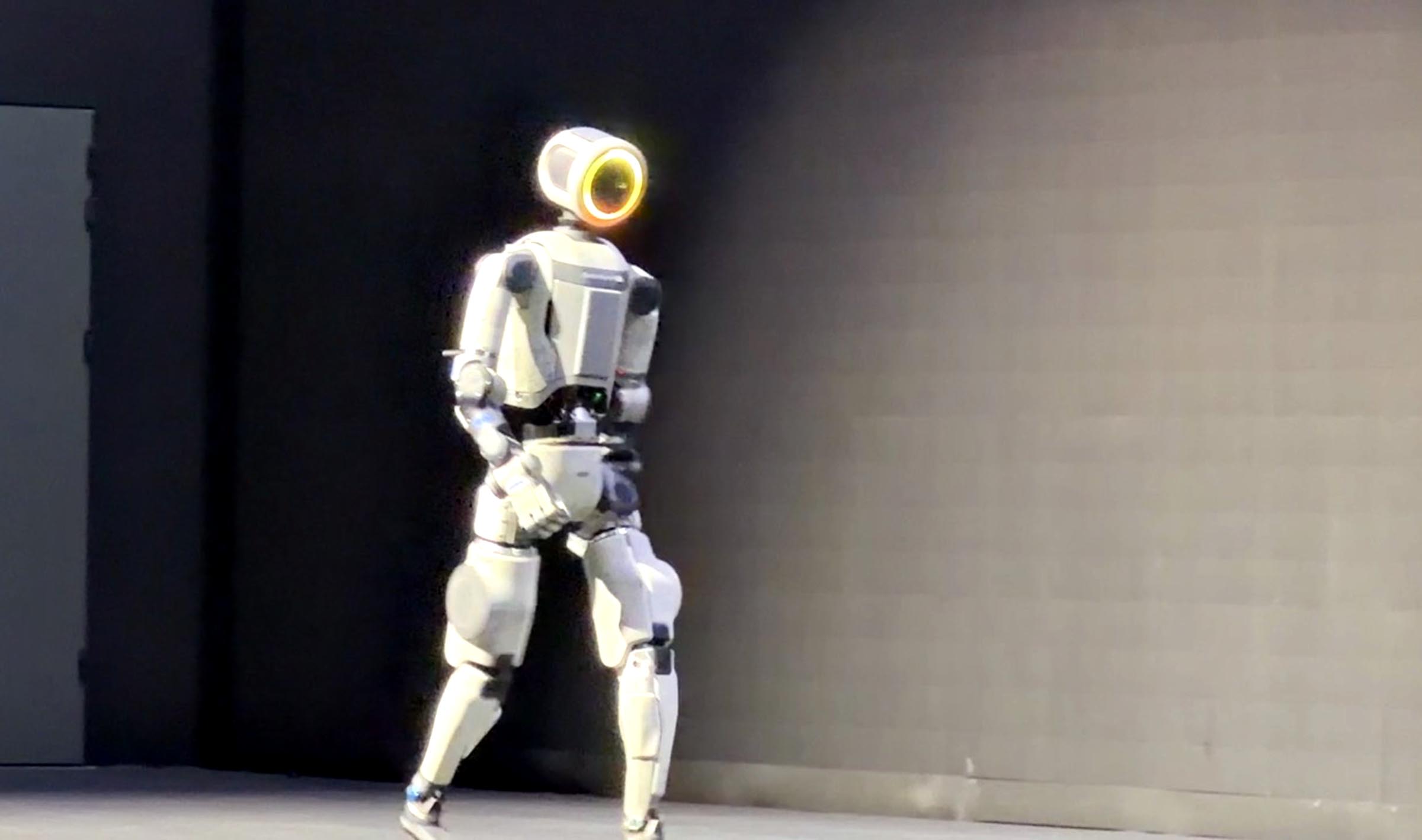 Hyundai’s New Atlas Robot is Being Trained to Build Cars – But Could ...